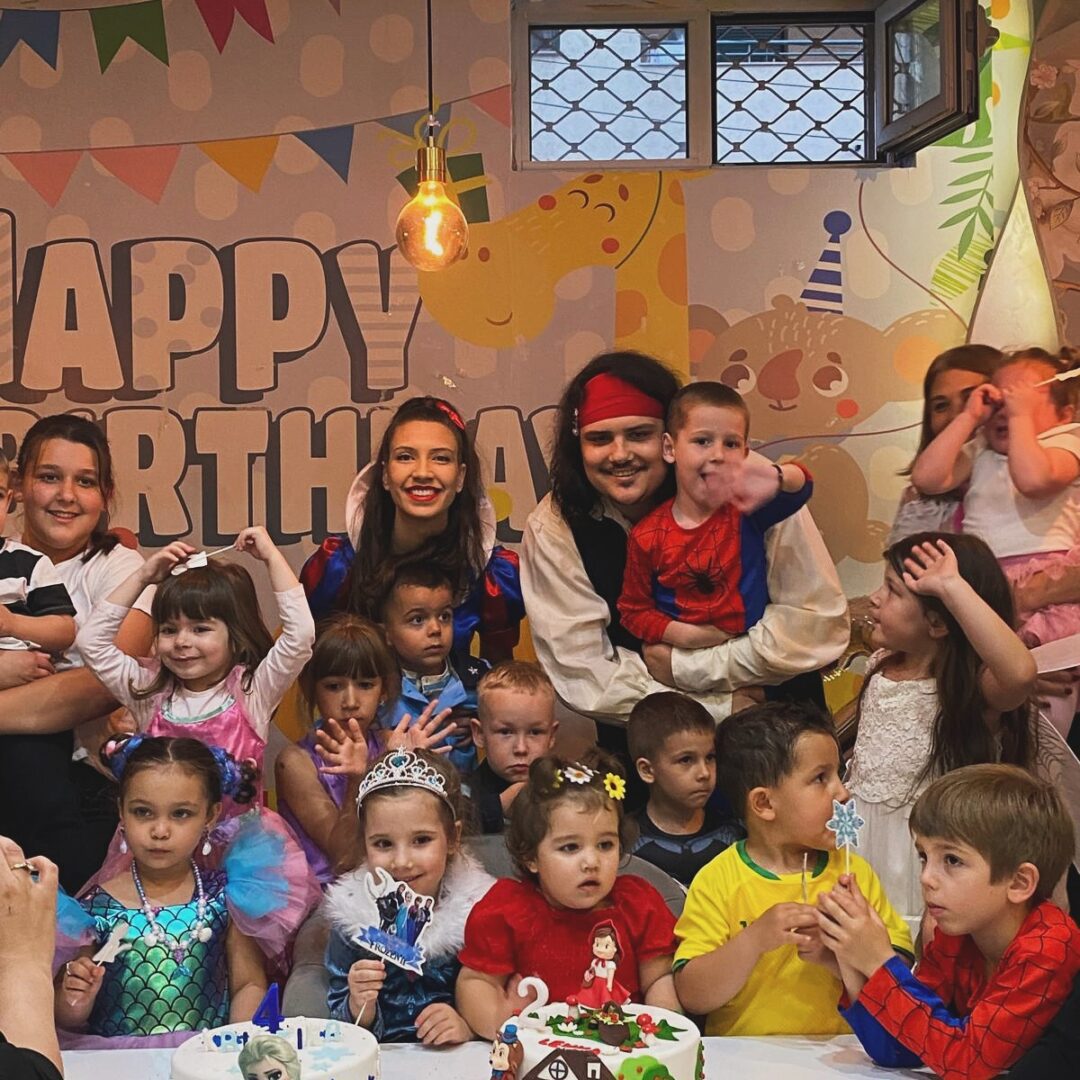 Dofi bar and play - Dečiji Grad
